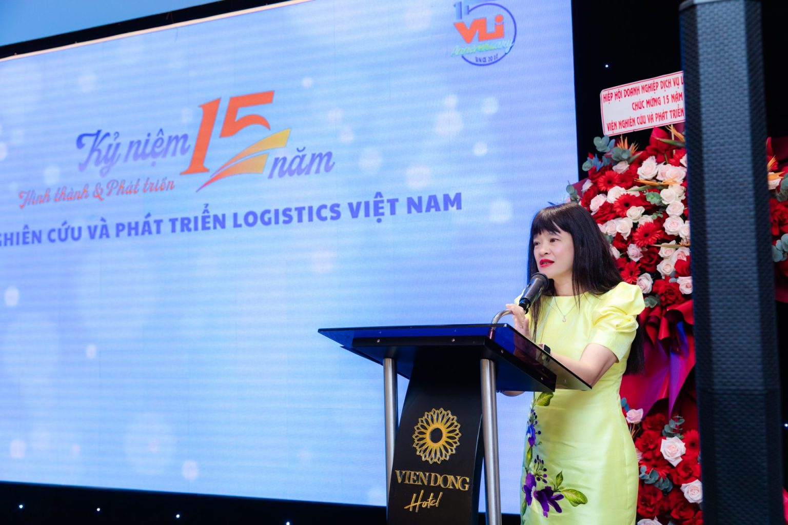 The 15th Anniversary Ceremony of the Viet Nam Logistics Research and ...